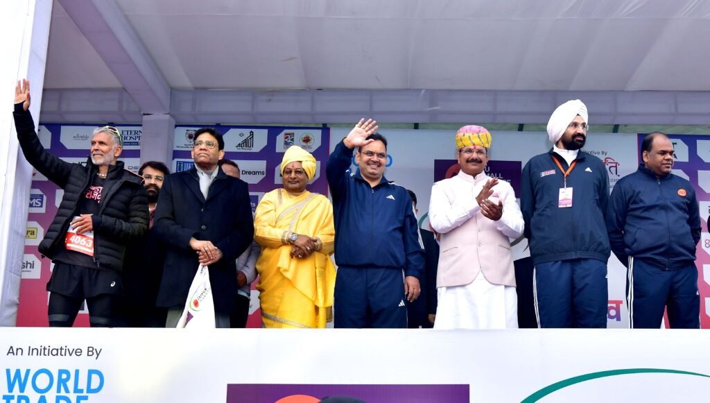 एयू जयपुर मैराथन 2026: मुख्यमंत्री भजनलाल शर्मा ने दिखाई हरी झंडी ...